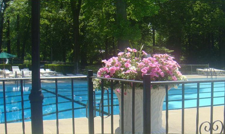 Strathmore Vanderbilt Country Club - Manhasset, NY - Home